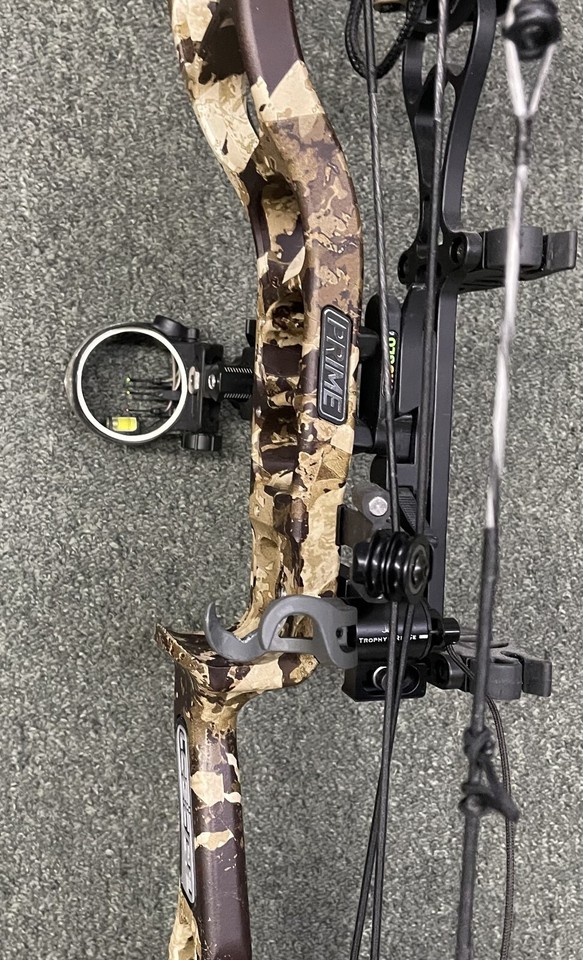 Prime Logic CT3 Compound Bow R/H 26.5" 50-60 Lbs Full Set Up | eBay