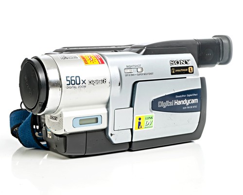 Sony DCR-TRV130 Digital 8 560X Digital Zoom Camcorder w/ Charger ...