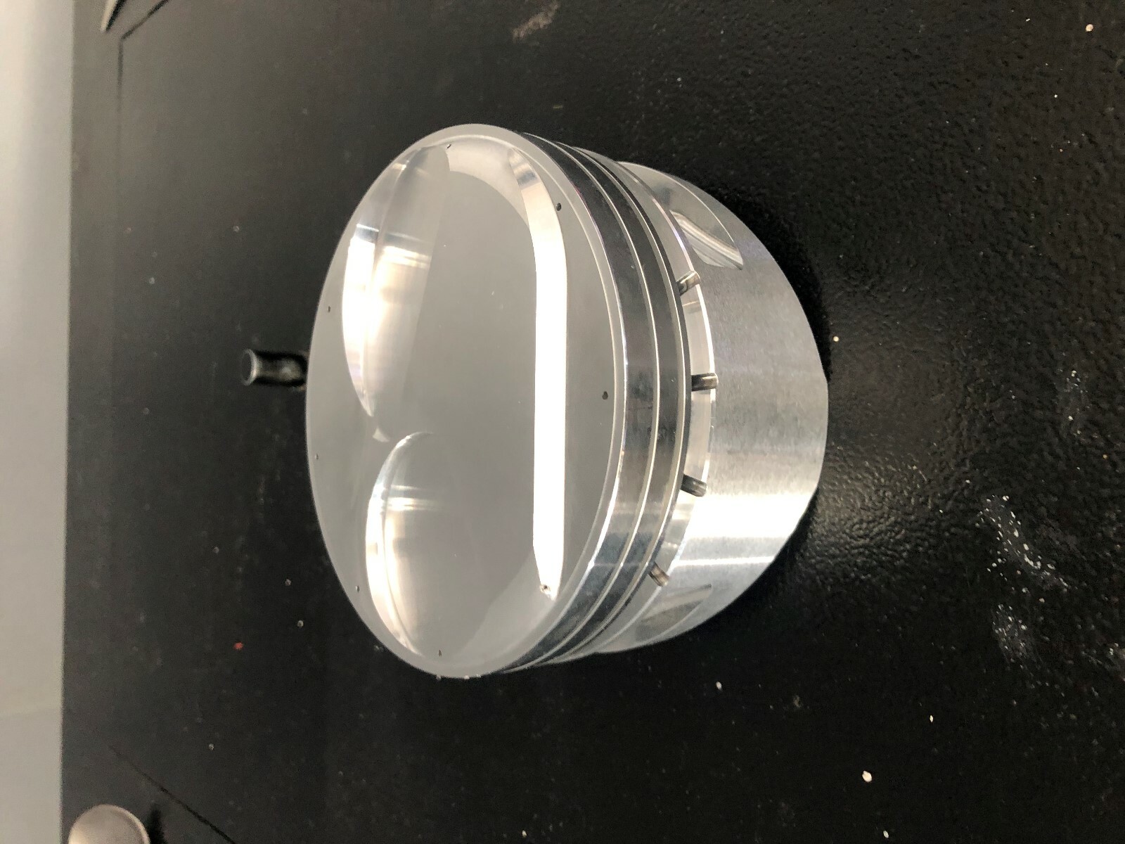 PISTONS VENOLIA 4.605 BIGCHIEF STYLE | eBay