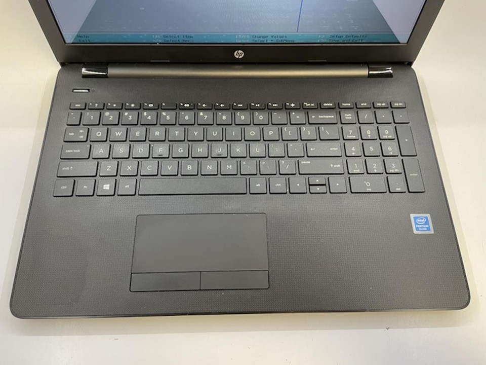 HP 15-BS289WM Laptop w/ Intel Pentium Silver N5000 1.10 GHZ + 8 GB | No ...