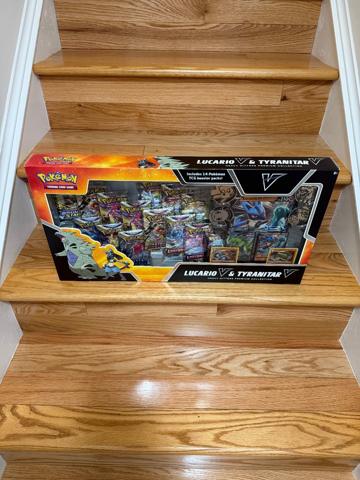 Pokemon TCG: Heavy Hitters Premium Collection Box - 14 Booster Packs ...