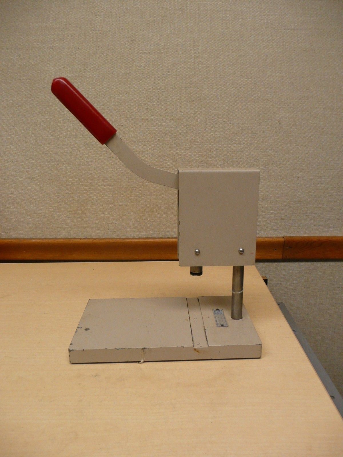 Struers Specimen Punch Holder Specimen Preparation Model 4240051 | eBay