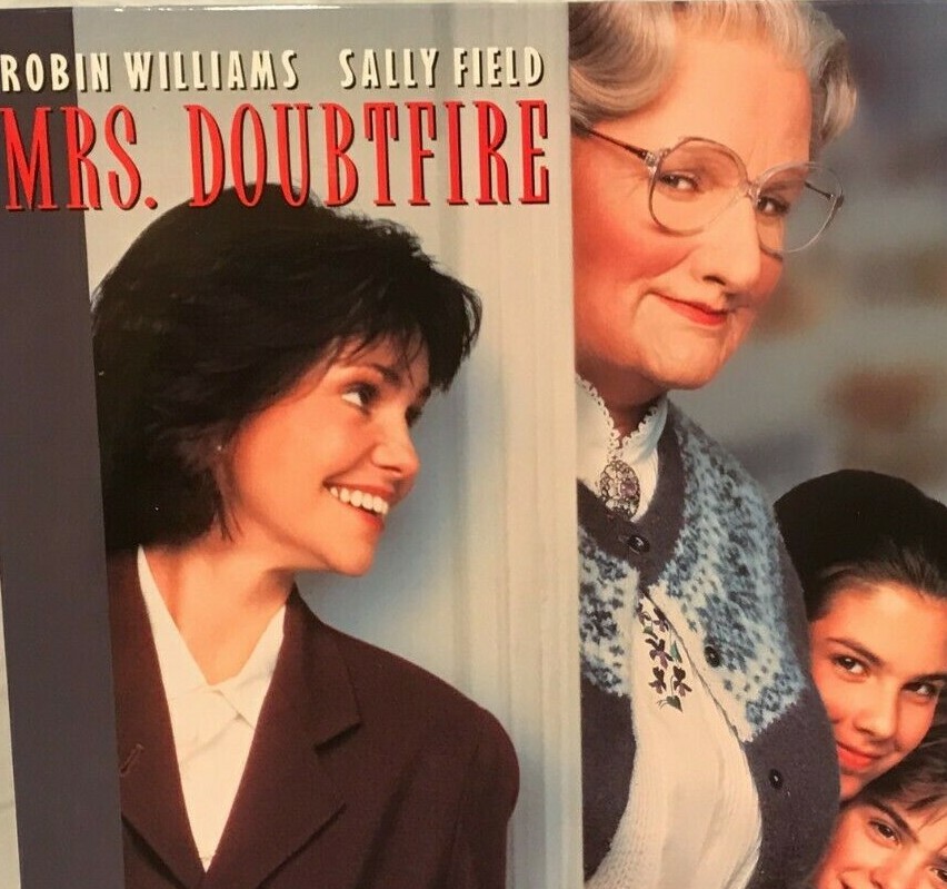 Robin Williams Mrs Doubtfire Makeover