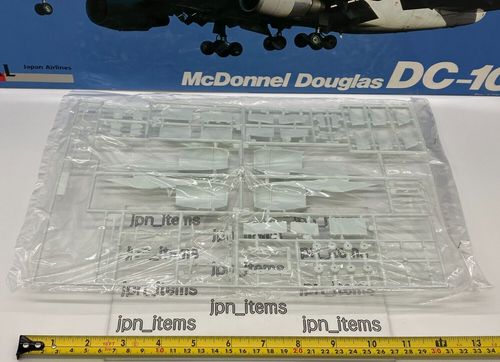 Doyusha 1/100 McDonnell Douglas DC-10 JAL Japan Air Lines Plastic Model ...