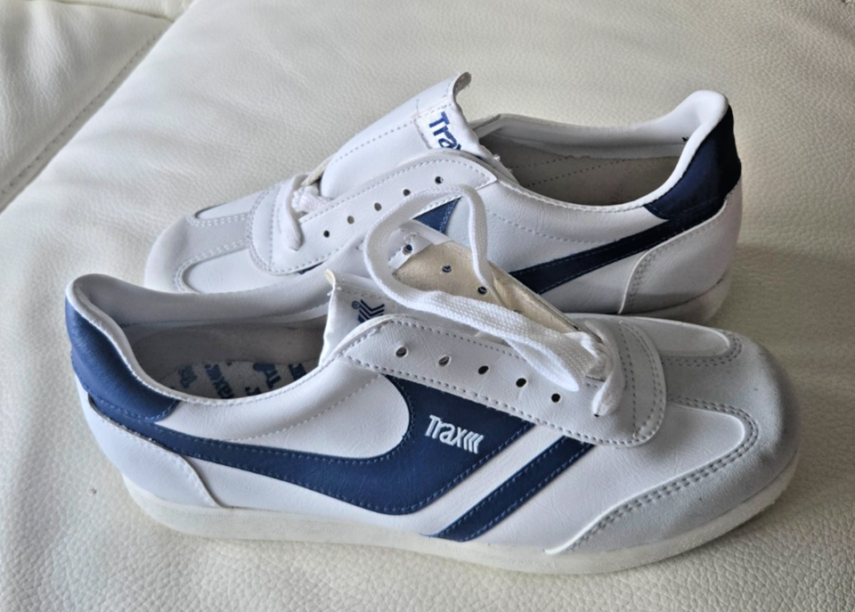 Vintage TRAX 1970's sneakers white blue athletic SHOES | Men's size 7 ...