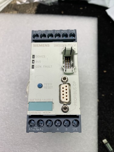 SIEMENS 3UF7010-1AU00-0 SIMOCODE pro V PB PROFIBUS DP 12 Mbit/s, RS 485 ...