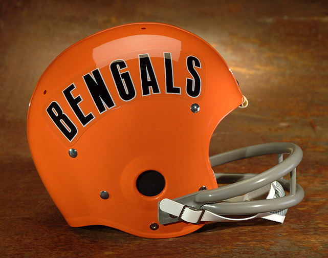 Cincinnati Bengals style NFL Vintage Football Helmet - CHARLIE JOINER ...