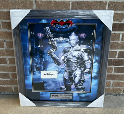 Arnold Schwarzenegger Signed Framed & Matted Mr. Freeze Cut Showcase ...
