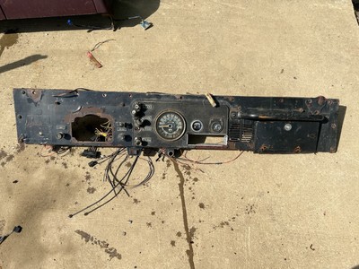 1976 JEEP CJ DASH PANEL AND GAUGE CLUSTER VERY RUSTY *FOR PARTS ONLY ...