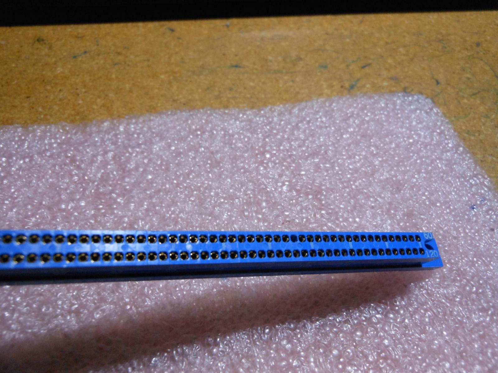 AMP CONNECTOR PART # M55302/25-02 NSN 5935-00-371-9628 PART # 583703-1 ...