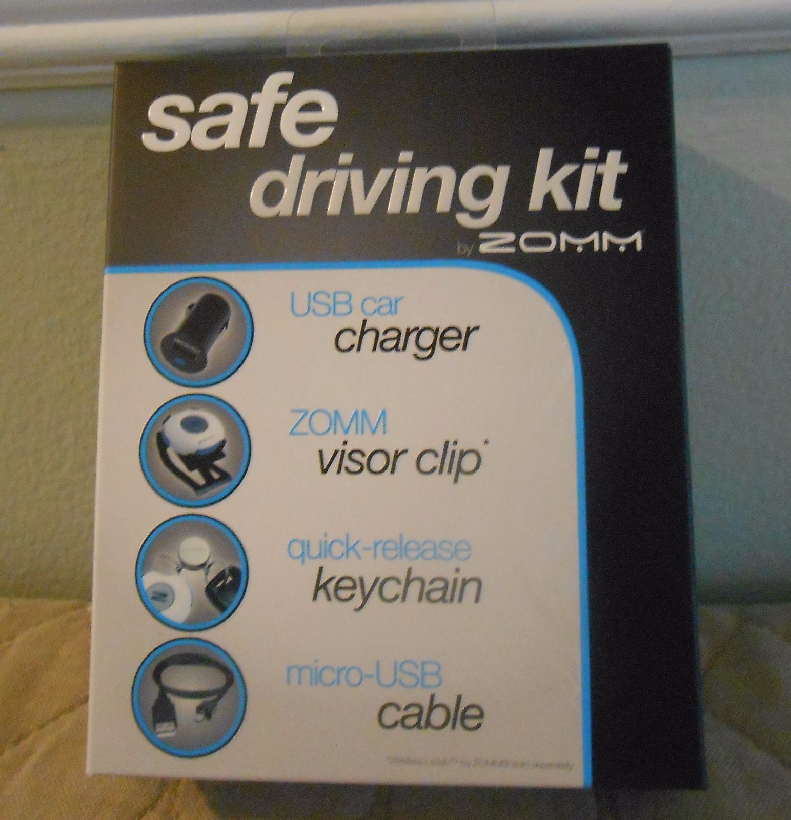 ZOMM Safe Driving Kit-Visor Clip-Quick-Release Keychain-USB Cable-Car ...