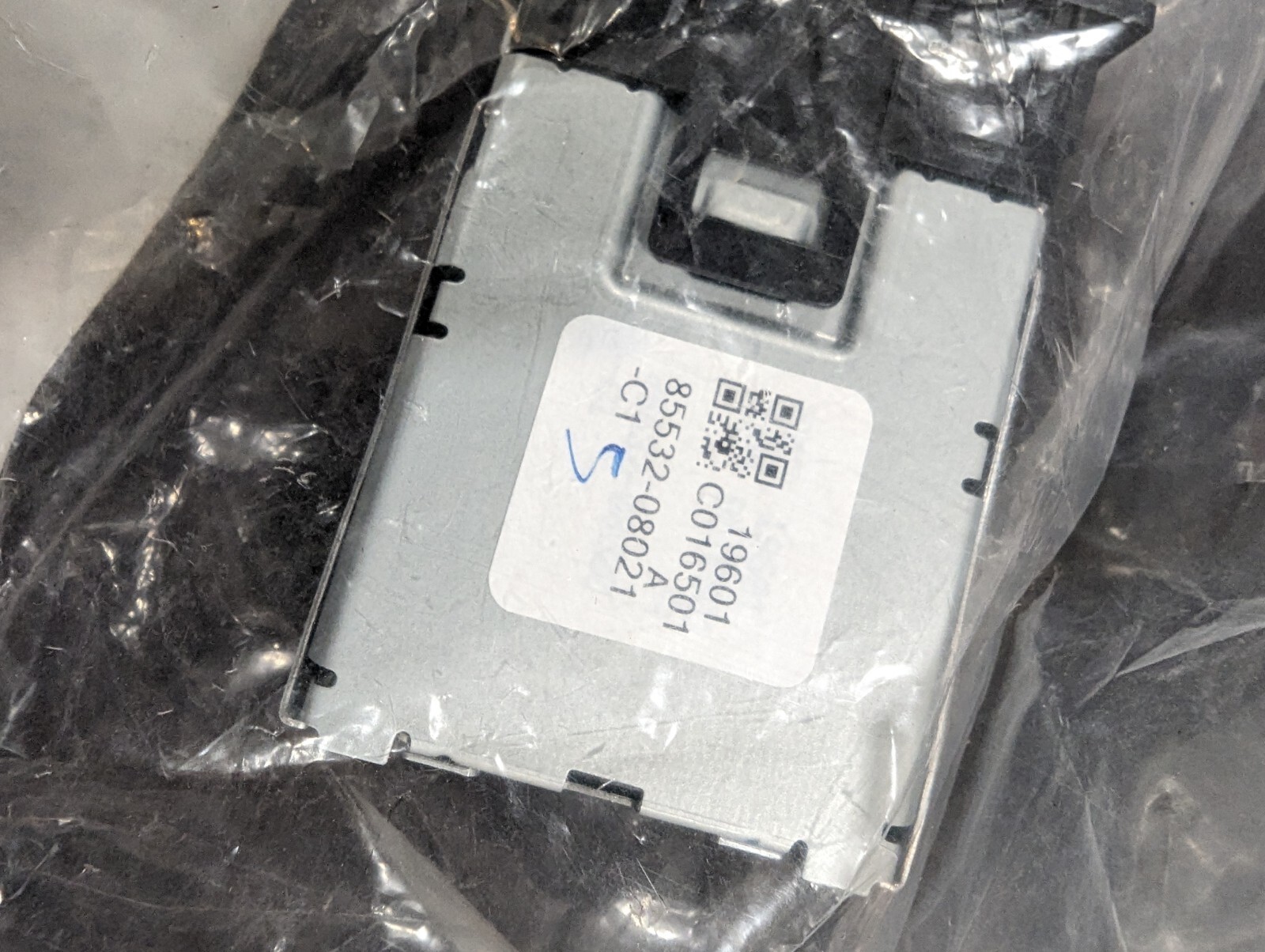 OEM Toyota USB Charging Port 85532-08021 For Toyota | eBay