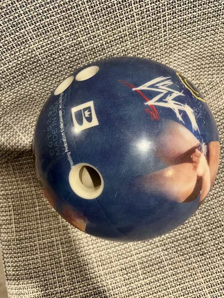 🔥VTG WWF The Rock Bowling Ball 2001 Viz-A-Ball Brunswick DRILLED-FINAL ...