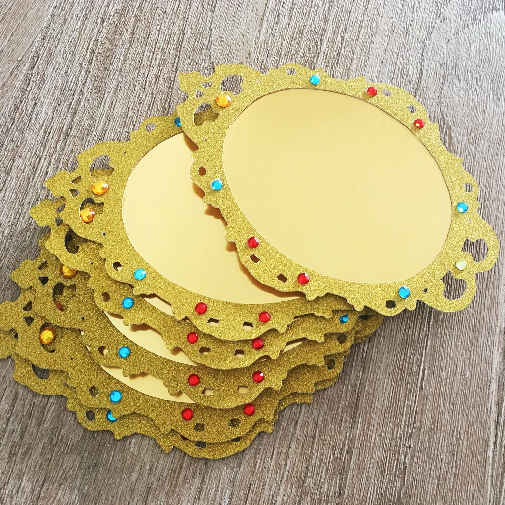 Snow White Magic Mirror Diy