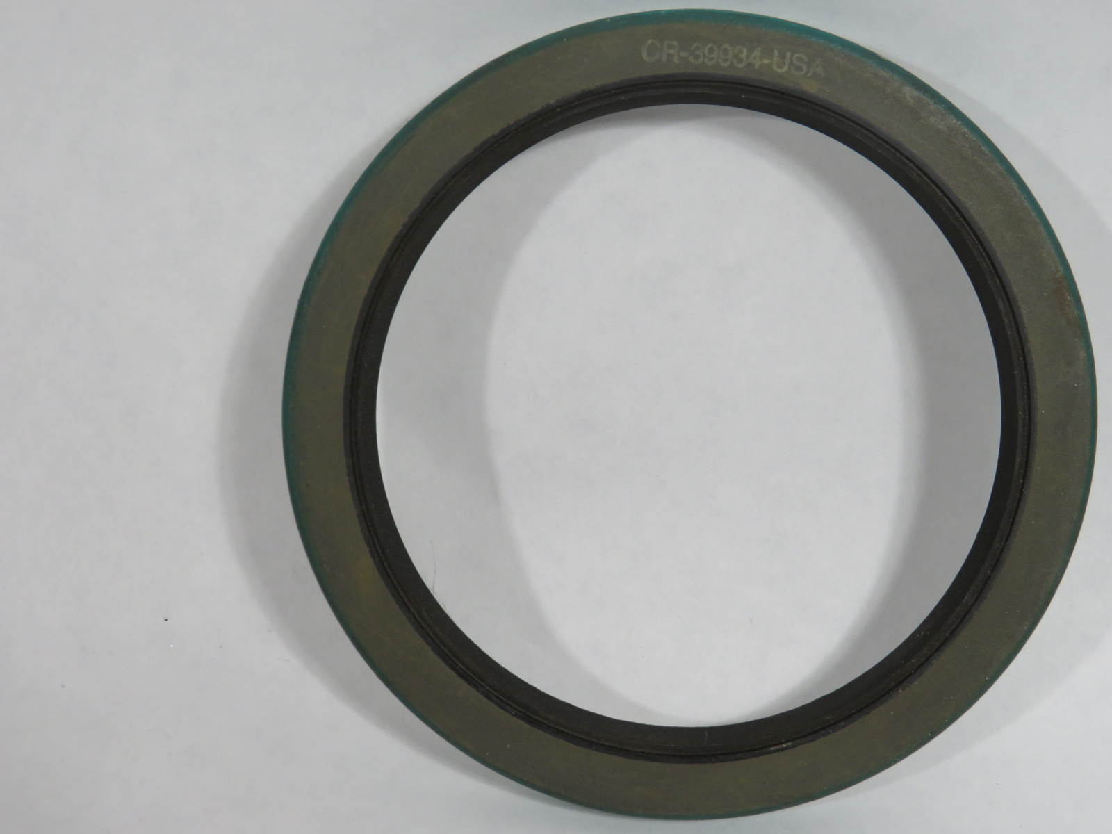 Chicago Rawhide CR-39934 Radial Shaft Seal 4.999"OD 4"ID 0.438"W NOP | eBay