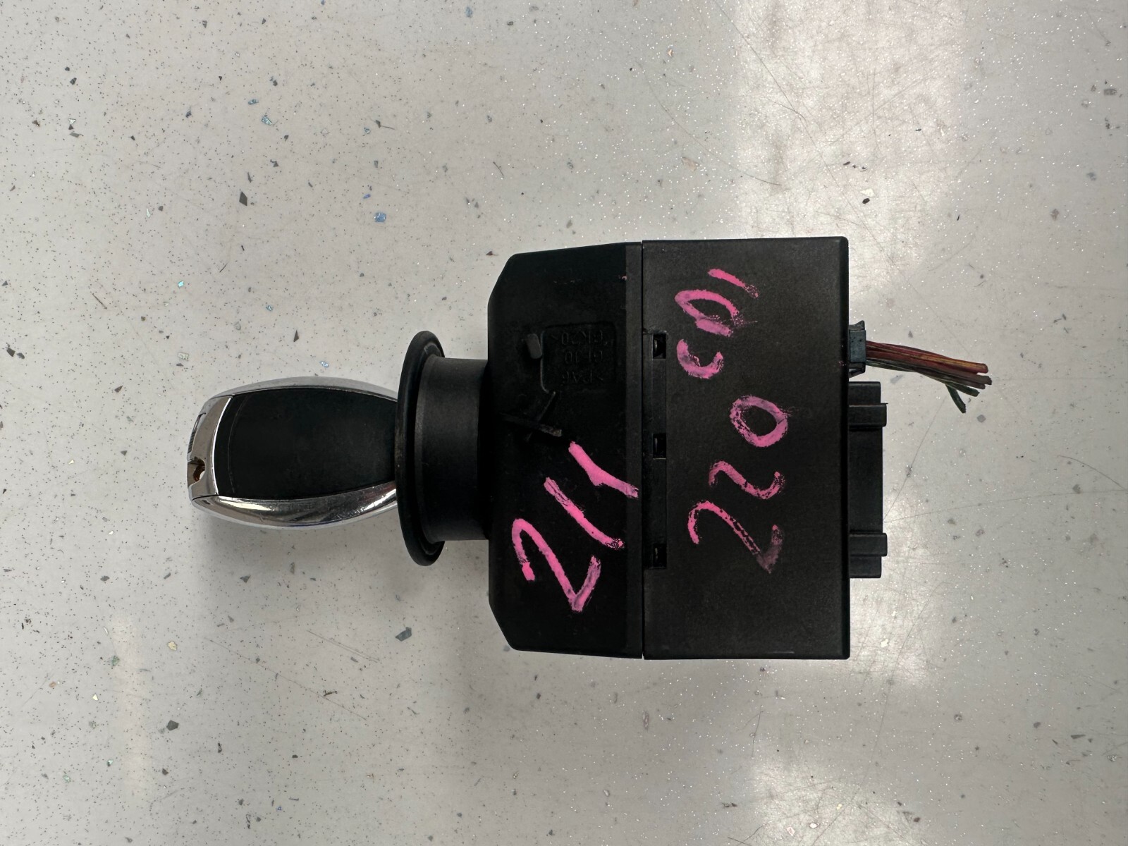 A2115452308 Mercedes Benz Ignition Lock Starter Switch with Key ...