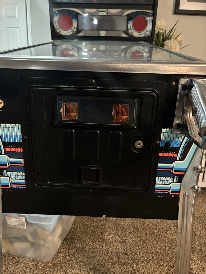 ORIGINAL 1991 Terminator 2 Pinball Machine Arnold Schwarzenegger By ...