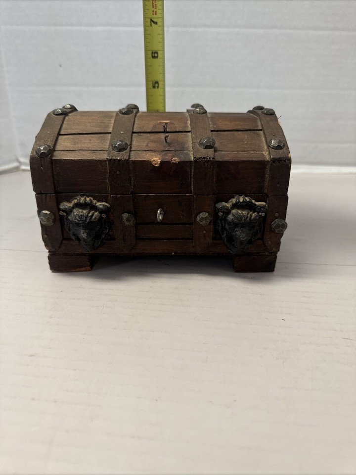 Vintage Wood Keepsake Jewelry Box Treasure Chest Lion Head Medieval ...