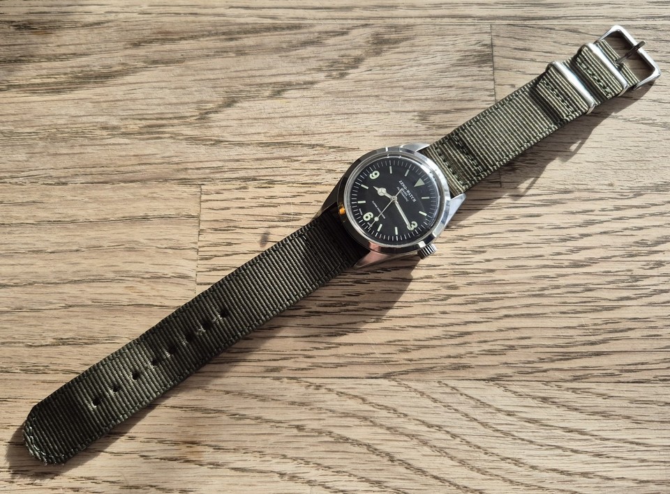 Stunning Zeno Explorer Swiss Made 38mm Automatic, Full Set, Strap And ...