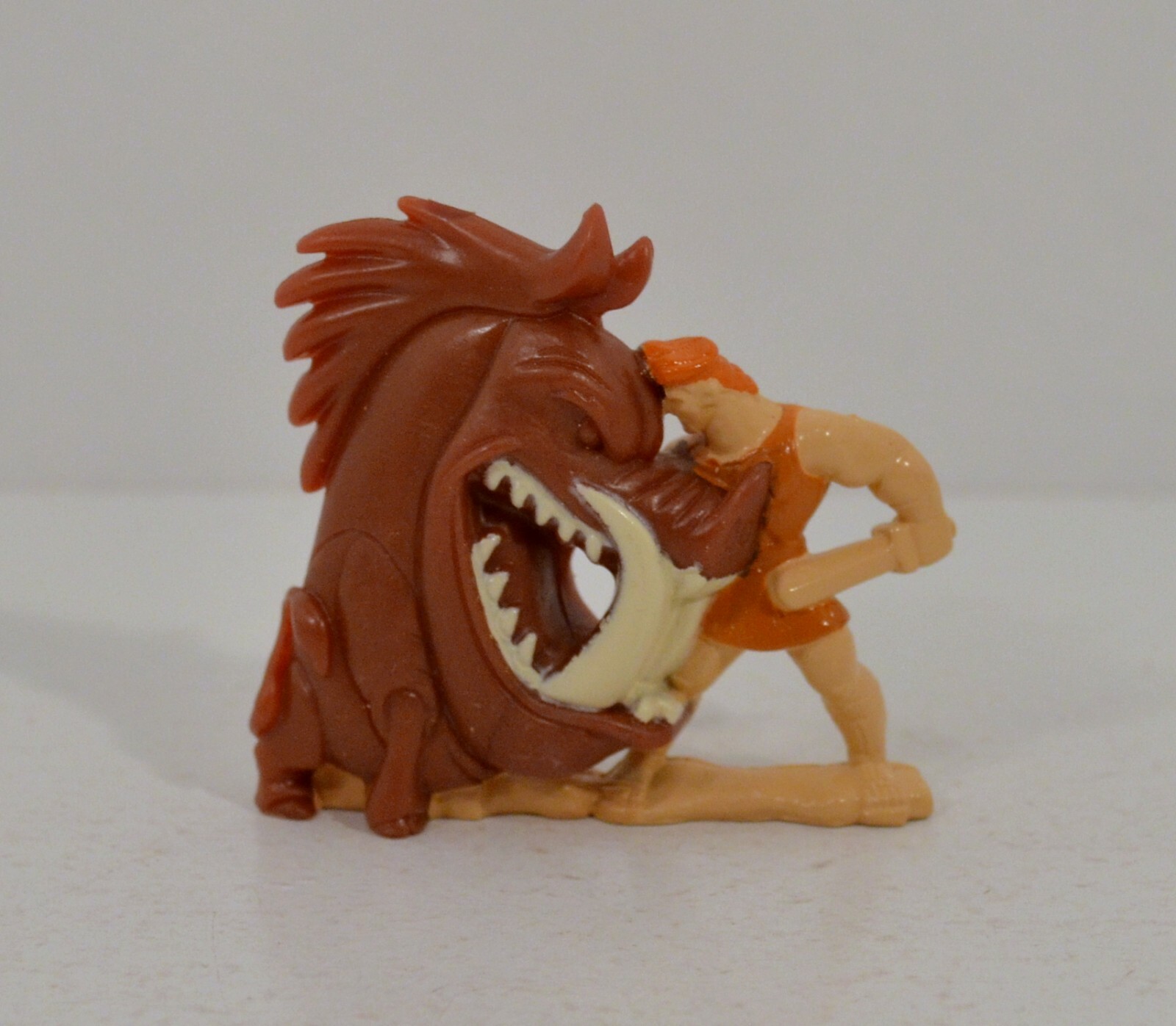 RARE 1997 Hercules & Erymanthian Boar 2" Nestle EUROPE Action Figure ...