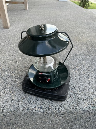 Vintage Coleman Propane Camping Lantern with Blue Hard Plastic Carrying ...