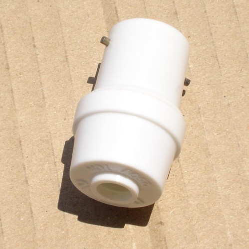 B22 Adaptor Plug Connector Lamp Socket Extension Bayonet Light BC Bulb ...