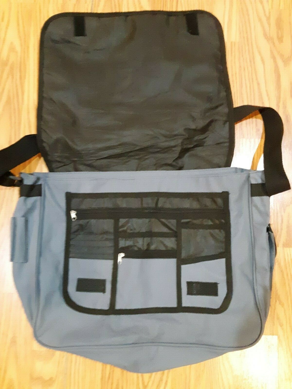 Jordan Sport Essentials Roksak Laptop Messenger Bag Gray with Black ...