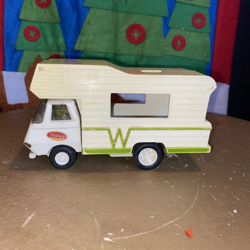 Vintage 1970s Steel / Metal Mini Tonka 6.25" Winnebago RV No. 55250 ...
