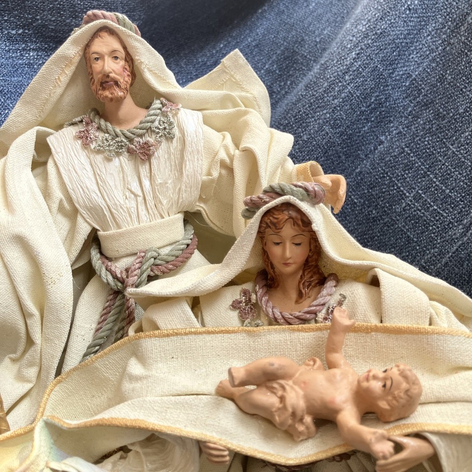 Nativity Set Mary Joseph & Jesus & The Three Wise Men From The ...