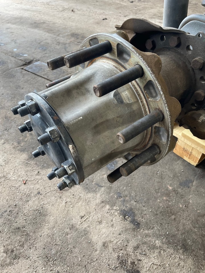 Freightliner Hub 10001280j | eBay