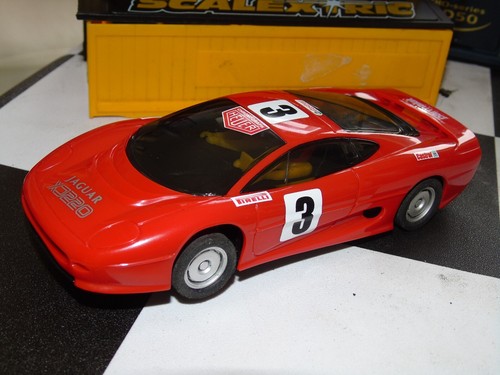SCALEXTRIC JAGUAR XJ220 CAR With New Rear Tyres ! | eBay UK