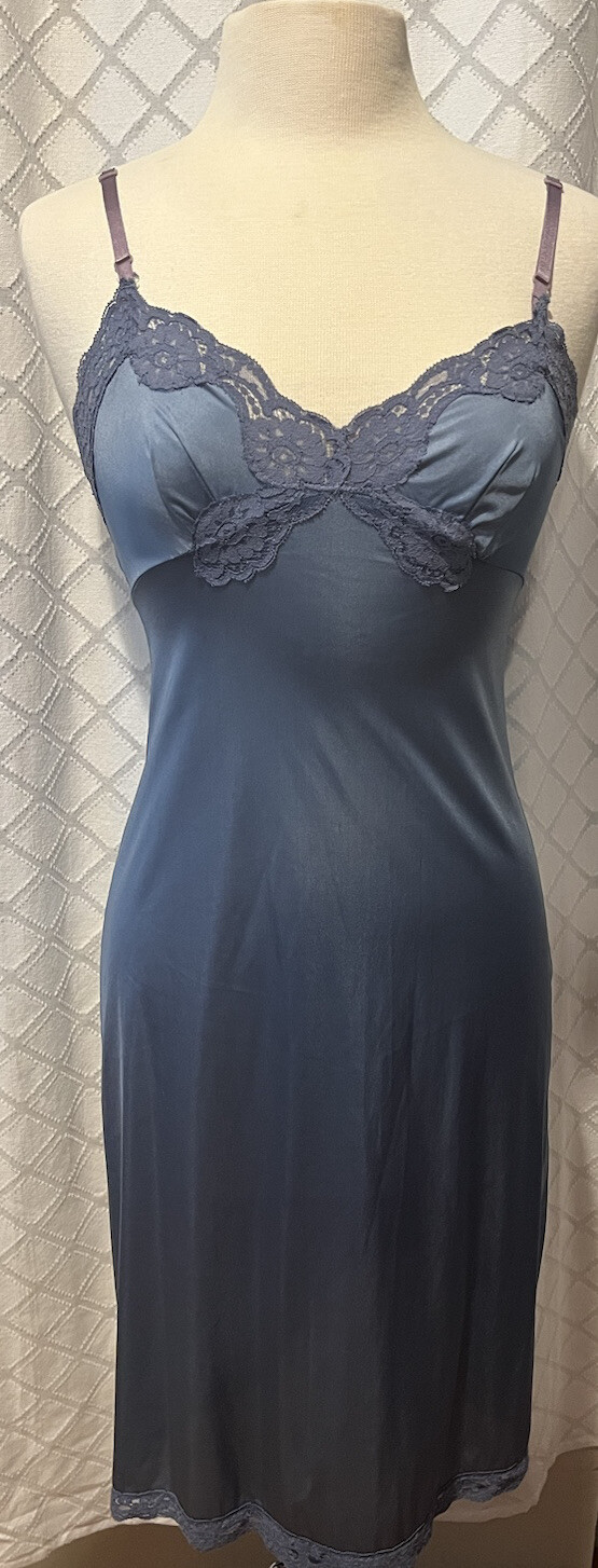 vintage vassarette full slip 32 - Gem