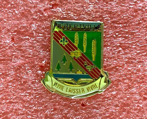 T31 Pins QUEBEC Armoirie de HEBERTVILLE Coat of arms CANADA Lapel pin ...