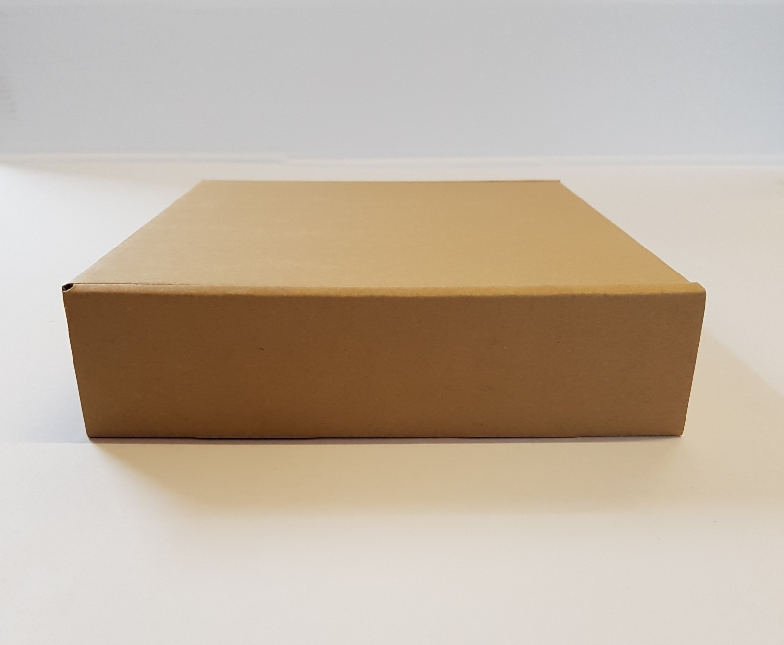 ROYAL MAIL SMALL PARCEL BOX eflute CARDBOARD FOR SHIPPING MAILING ...