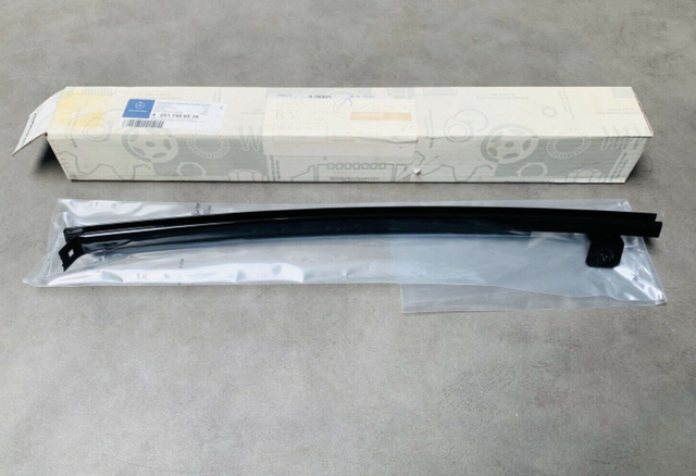 MERCEDES-BENZ R W251 Rear Left Door Window Guide A2517300319 GENUINE ...