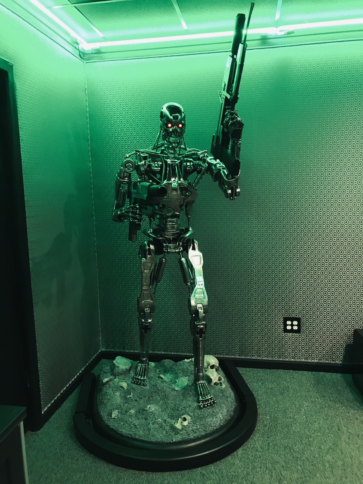 TERMINATOR Endoskeleton Life size SIDESHOW Version 2 T-800 Houston ...