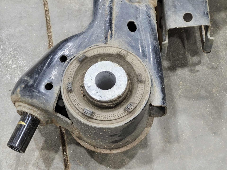13-19 Subaru Legacy Outback Rear Crossmember Subframe Genuine OEM ...