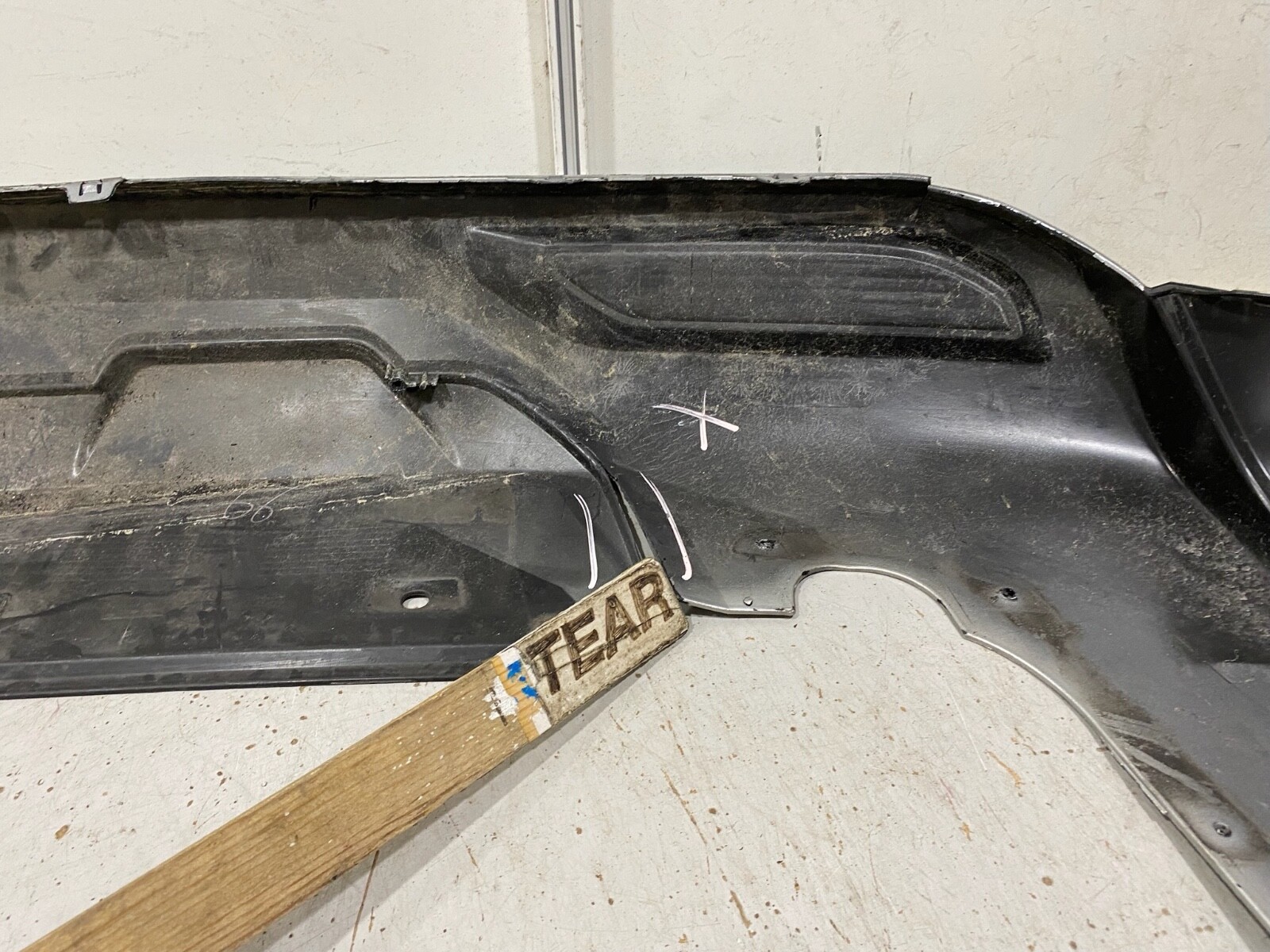 2019-2021 Mitsubishi Outlander Rear Bumper 6410D529ZZ OEM for sale ...