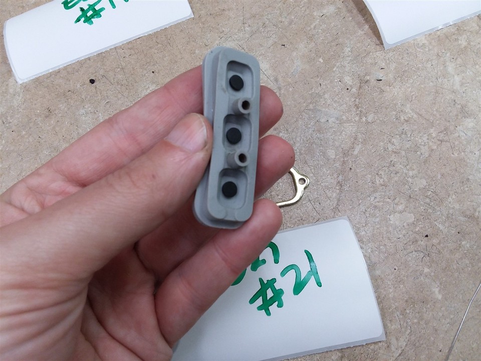 Pulsanti Di Reset Del Contagiri Honda V65 VF1100-S SABRE 1984 1985 ARP ...