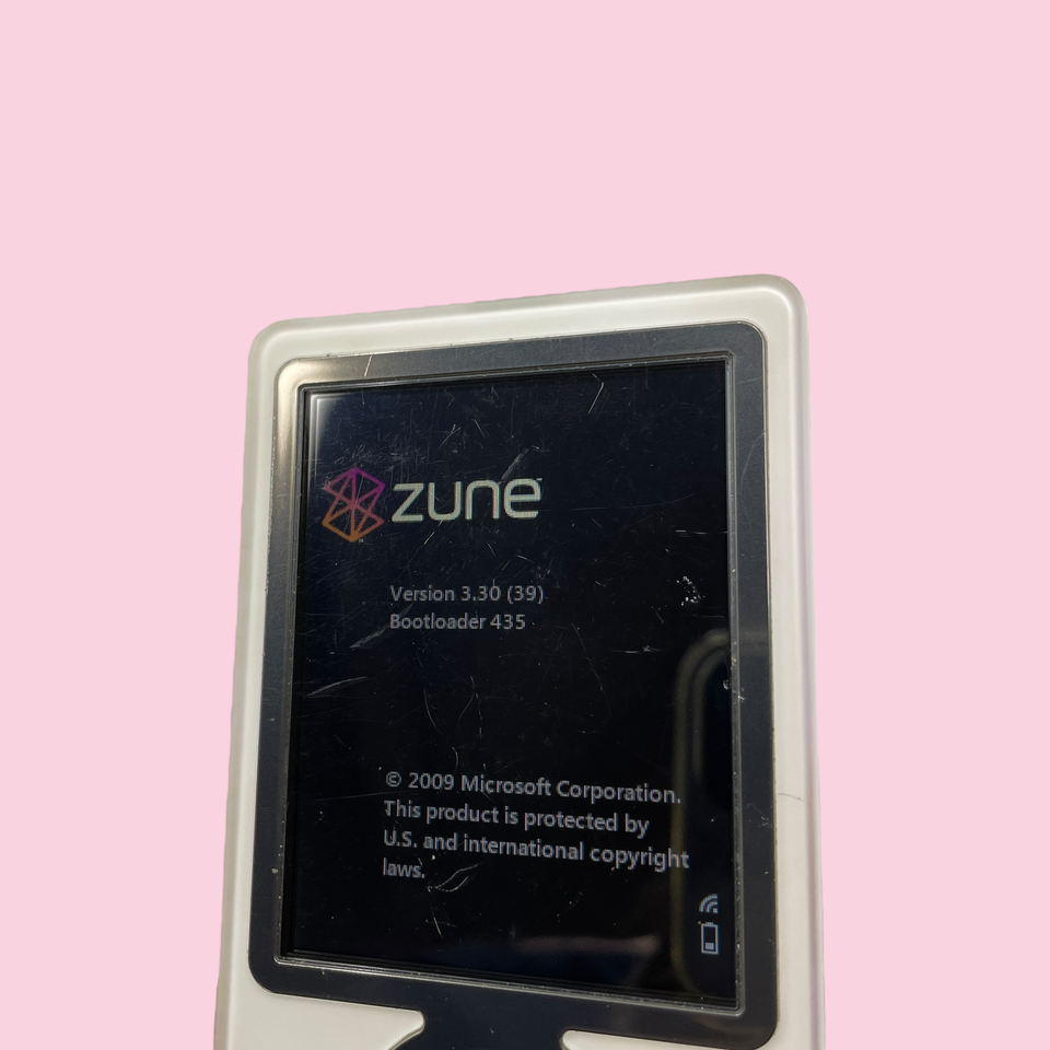 Microsoft Zune 1090 30GB Digital MP3 Media Player White #SC3451 (VH) | eBay
