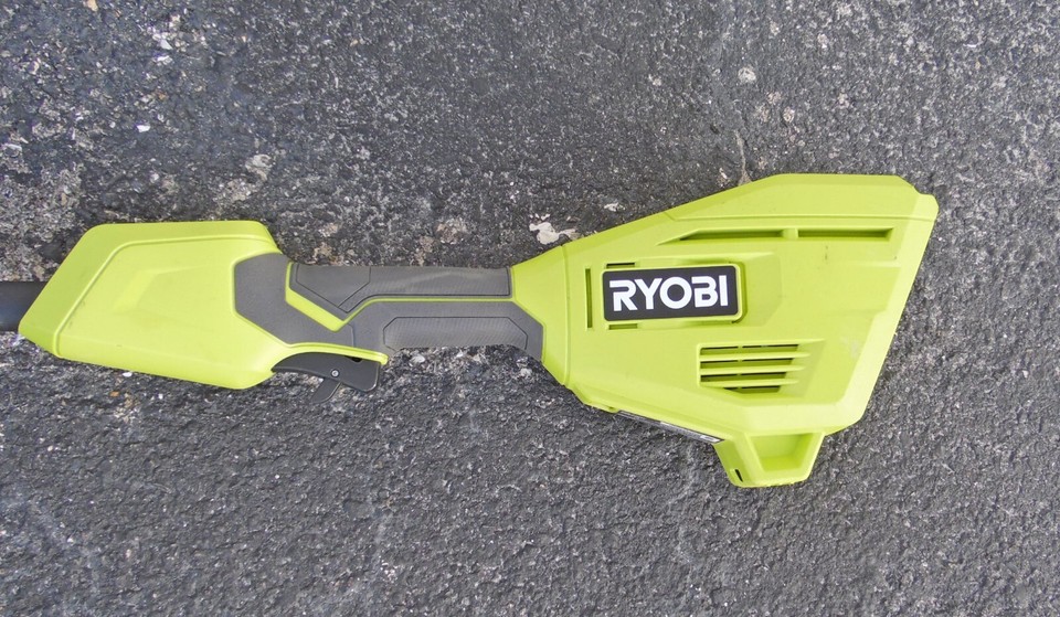 40V Ryobi RY40PH01 Power Head, Attachment Capable for Trimmer & more ...