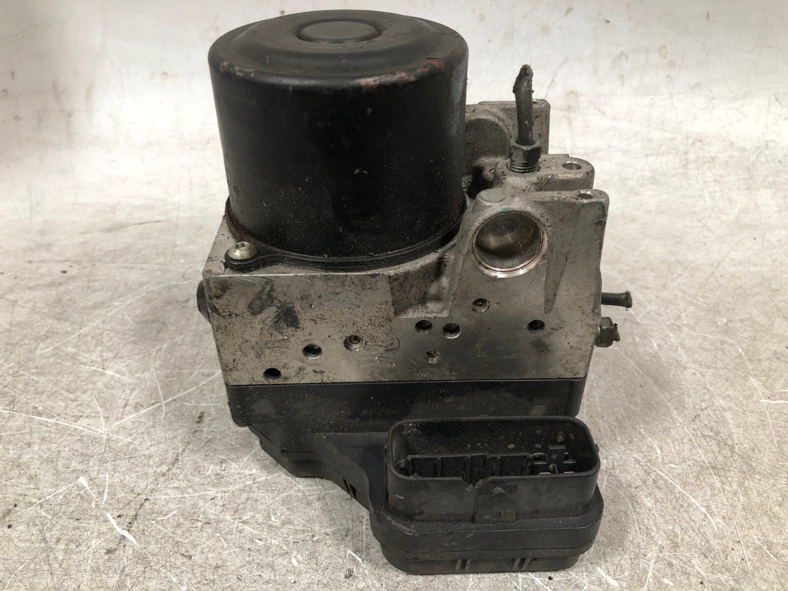 2006 Lexus Is250 ABS Anti Lock Brake Pump & Control Module ADVICS OEM ...