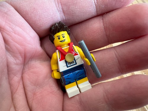 Lego Minifigure 2012 Olympics - Relay (Plus Baton) Champion Team GB ...
