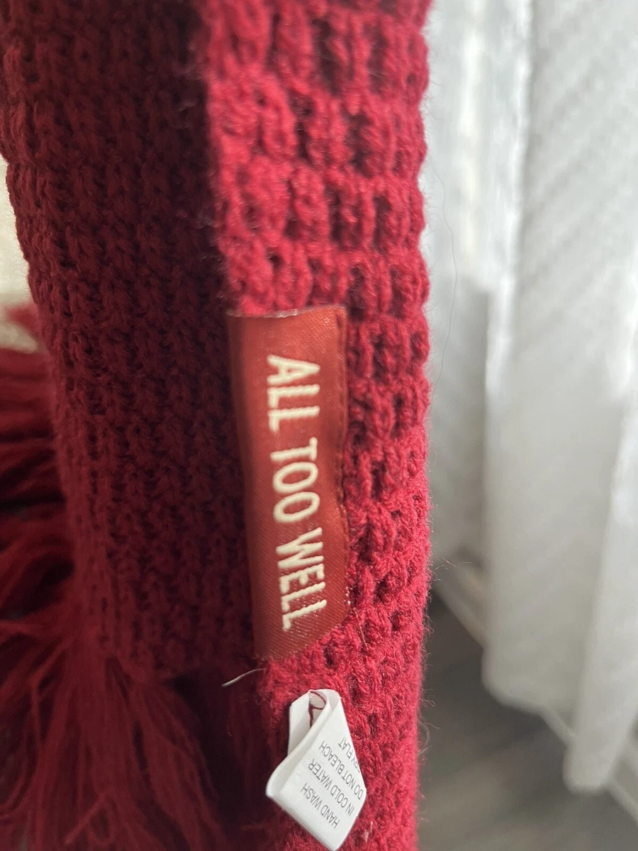 Taylor Swift Red Scarf