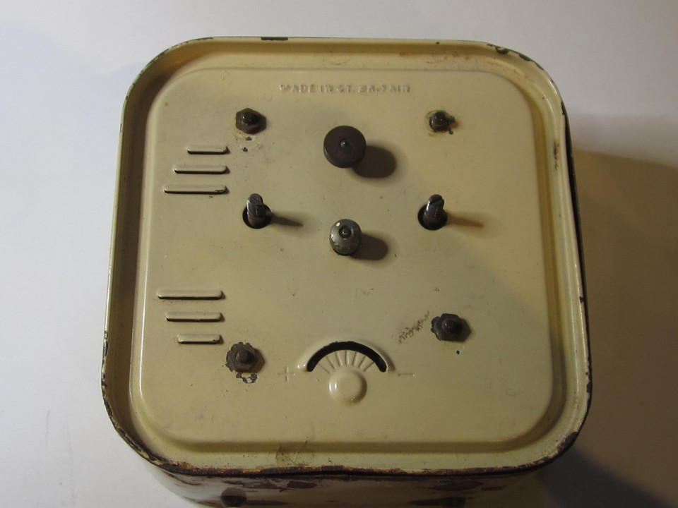 AS IS/Parts 1950's Smith Alarm Clock - Pecking Chicken & Rooster ...