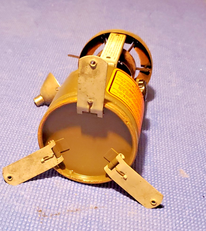 Vintage 1945 US Military Army WW2 Field Cook Pack Coleman Stove Model ...