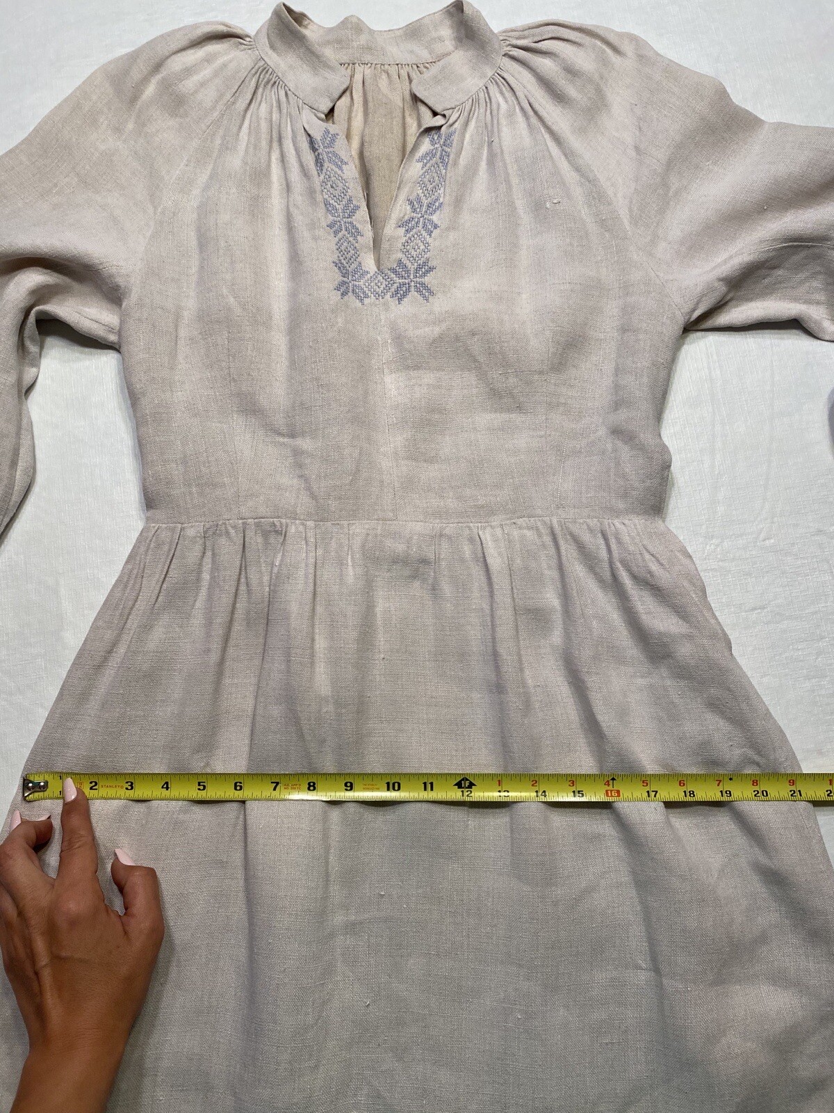 1960s Homespun Linen Peasant Dress Handmade Cutout Cr… - Gem