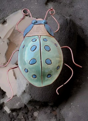 LADYBUG GARDEN POTTERY DECOR FROM STONEWARE CERAMIC & COPPER 1998 GREEN ...