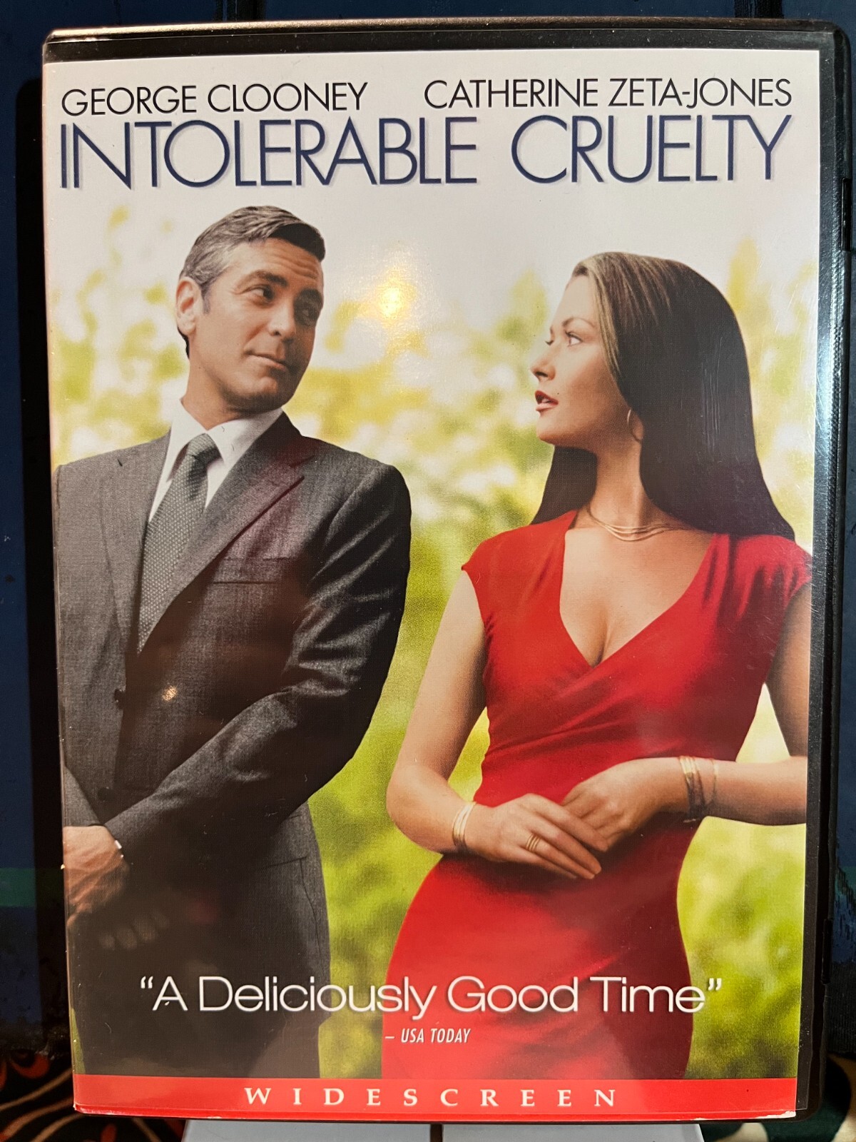 Intolerable Cruelty (DVD) New (George Clooney / Catherine Zeta-Jones ...