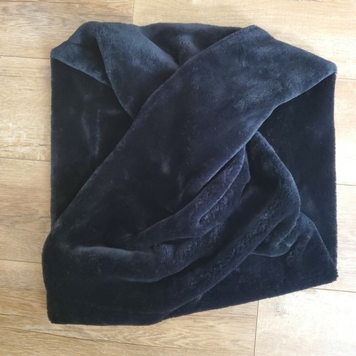 NWOT Divided H&M Black Faux Fur Soft Plush Infinity Loop Scarf Cowl | eBay